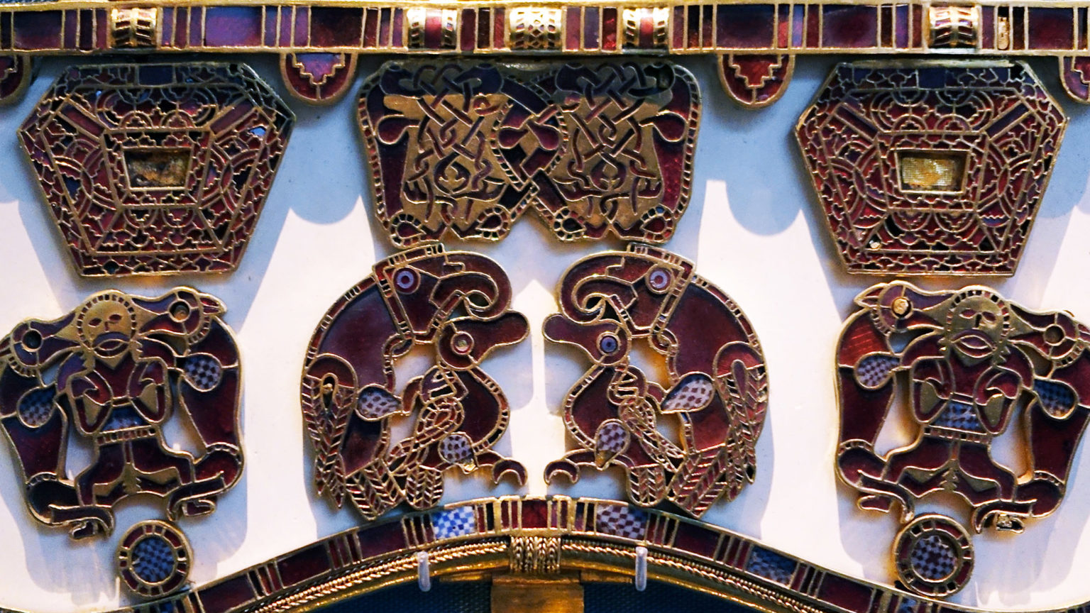 Smarthistory – The Sutton Hoo purse lid