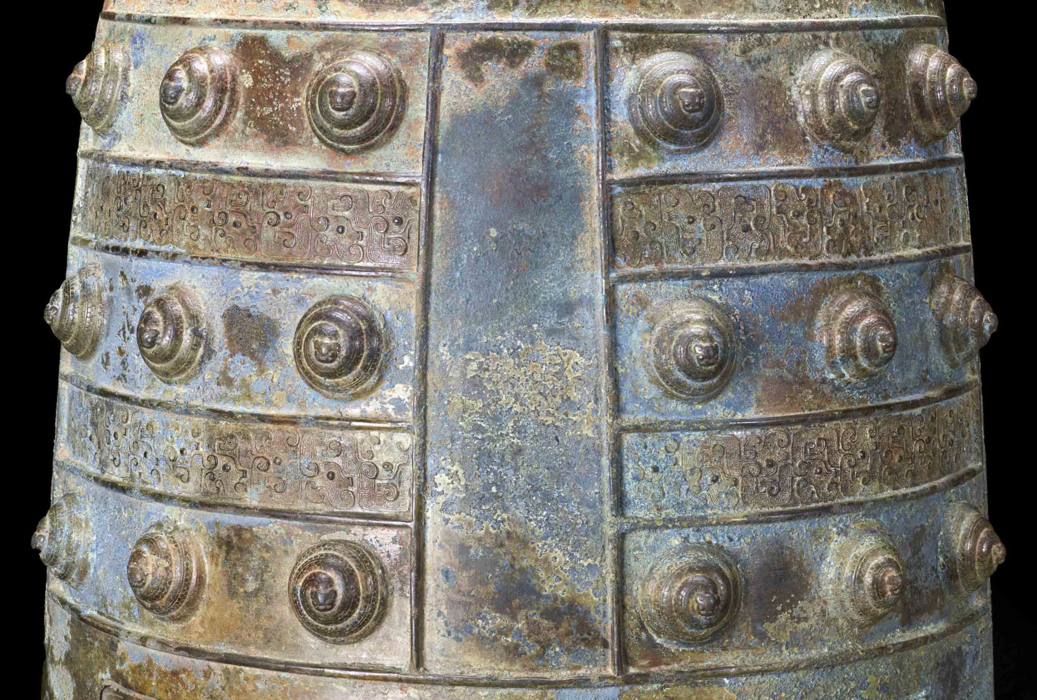 Smarthistory – Bell (bo) with birds and dragons