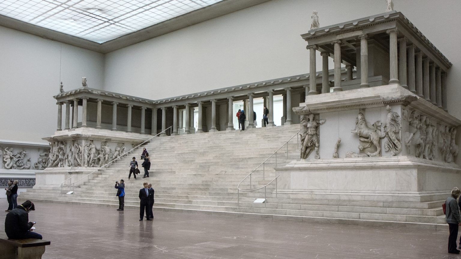 Smarthistory – The Pergamon Altar