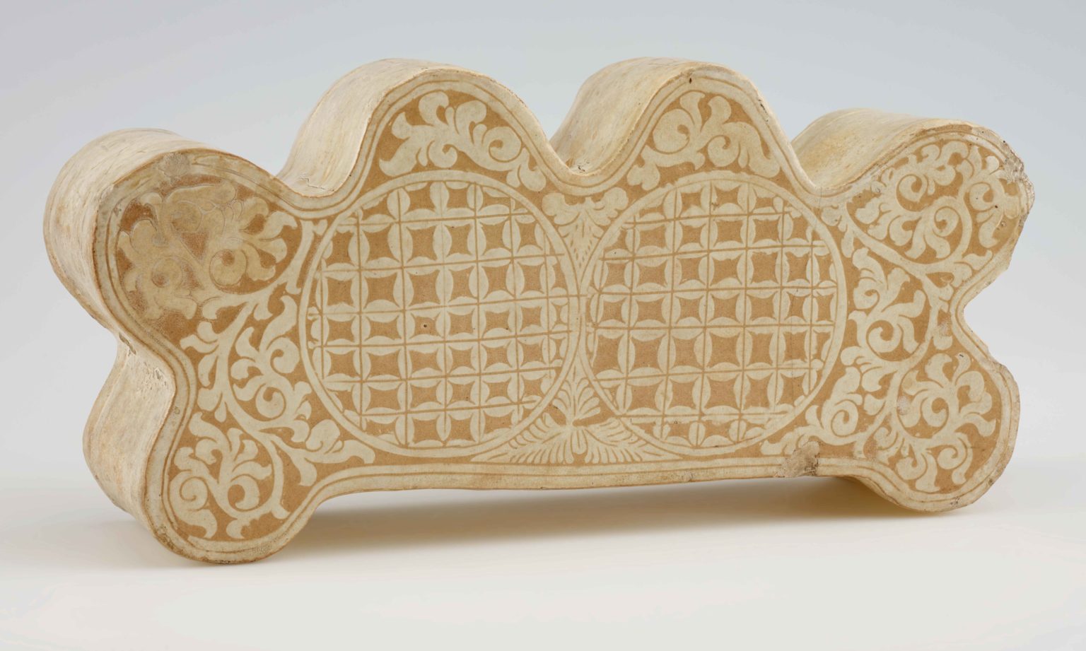 Smarthistory – Ceramic pillow