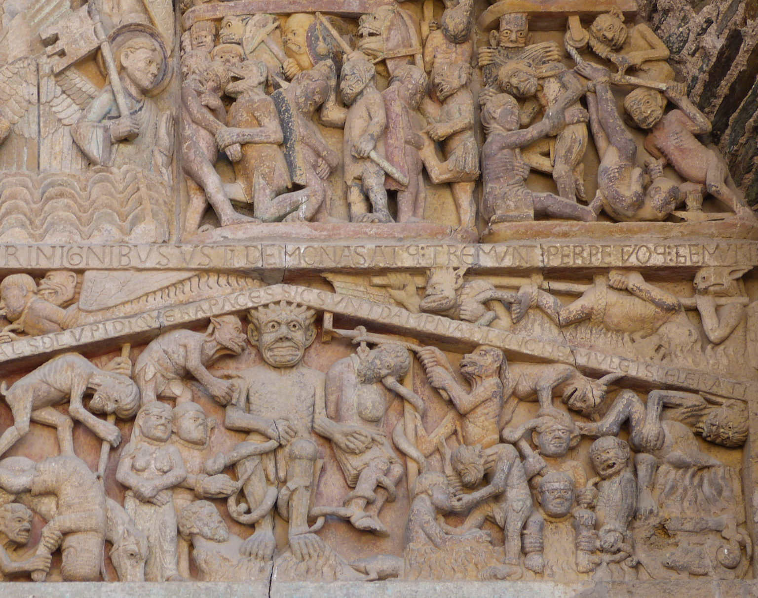 Smarthistory – Church and Reliquary of Sainte-Foy, France