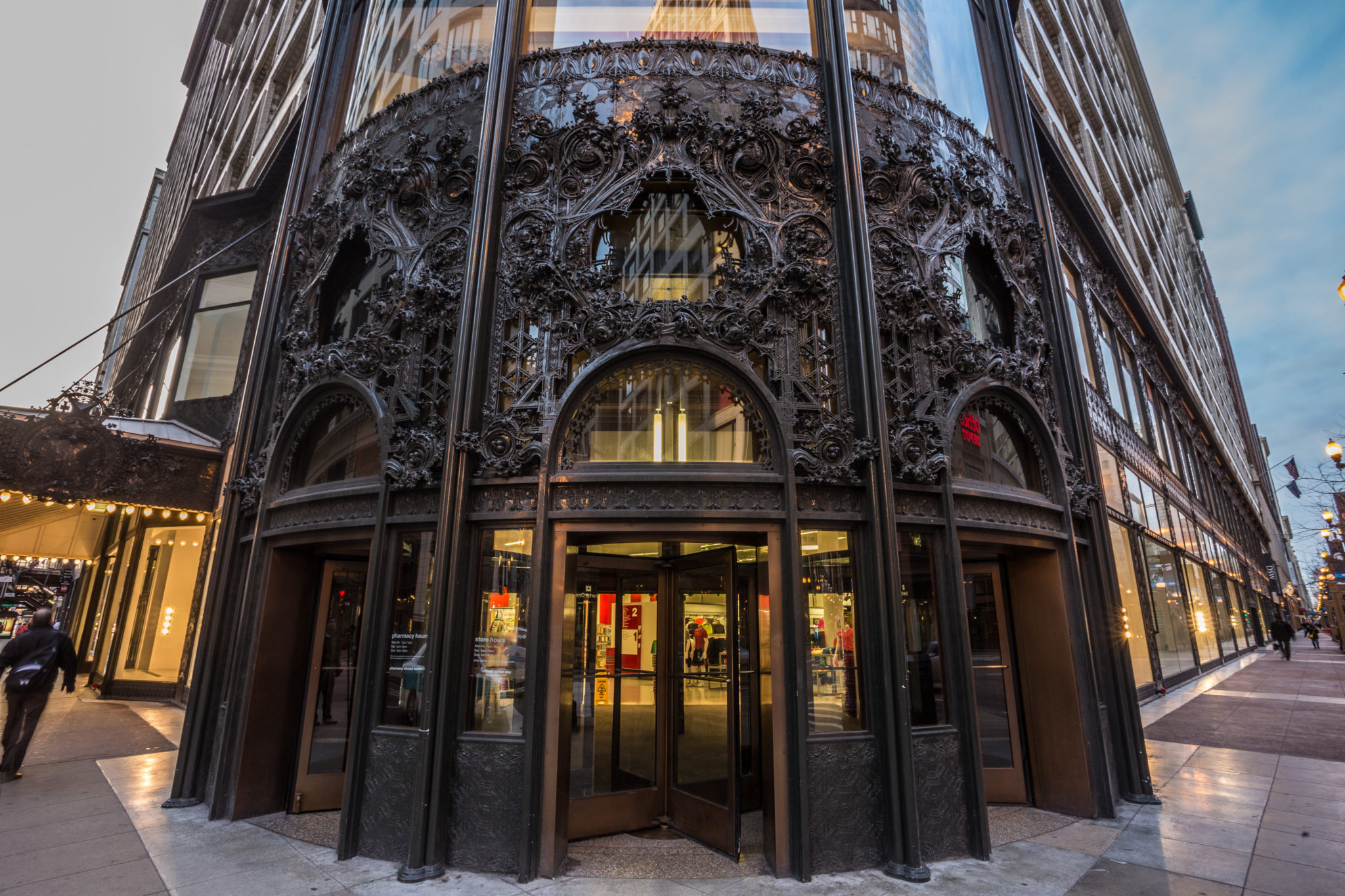 13.4.9.22.2: Carson, Pirie, Scott Building - Humanities LibreTexts