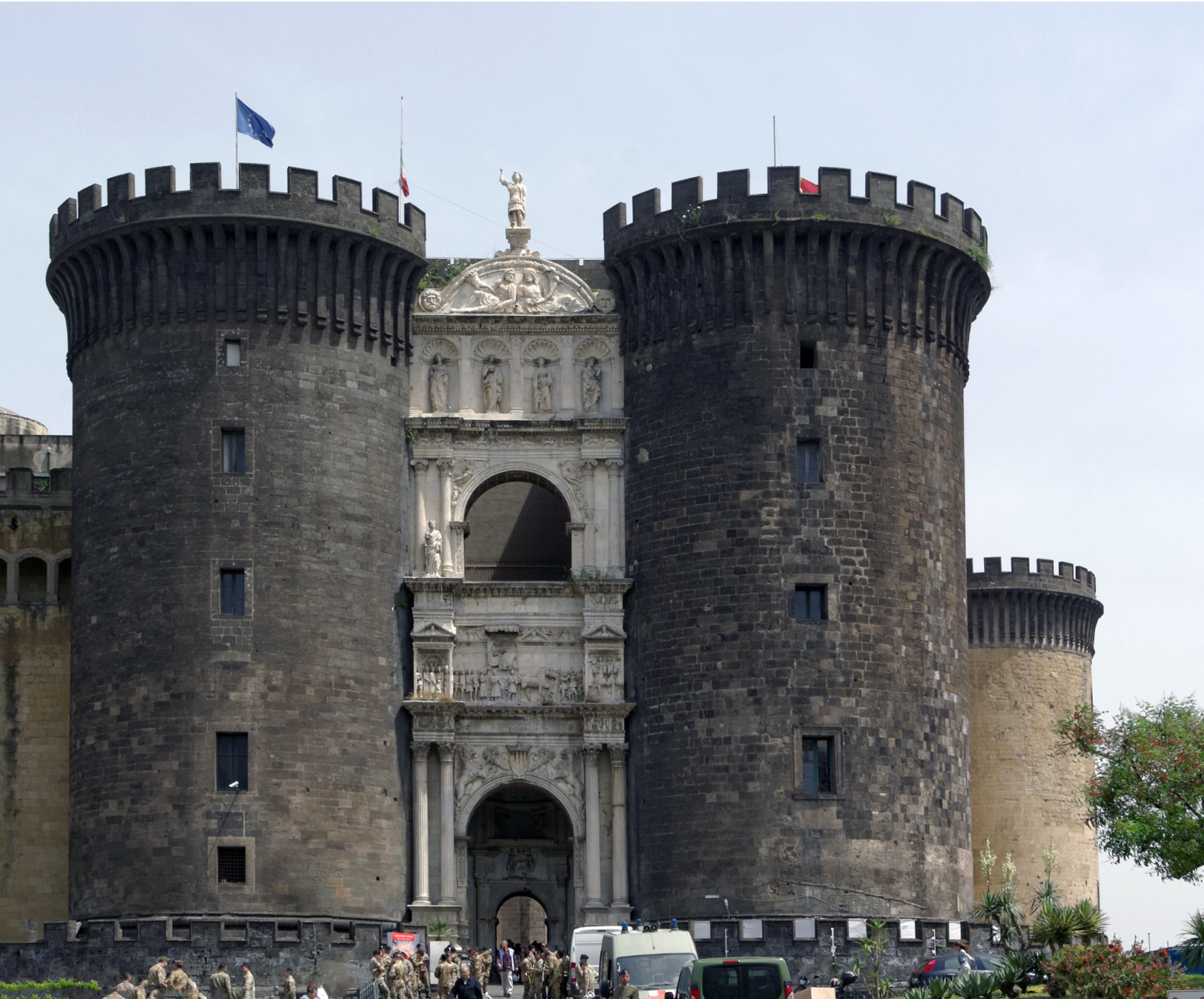 Smarthistory – The Italian renaissance court artist