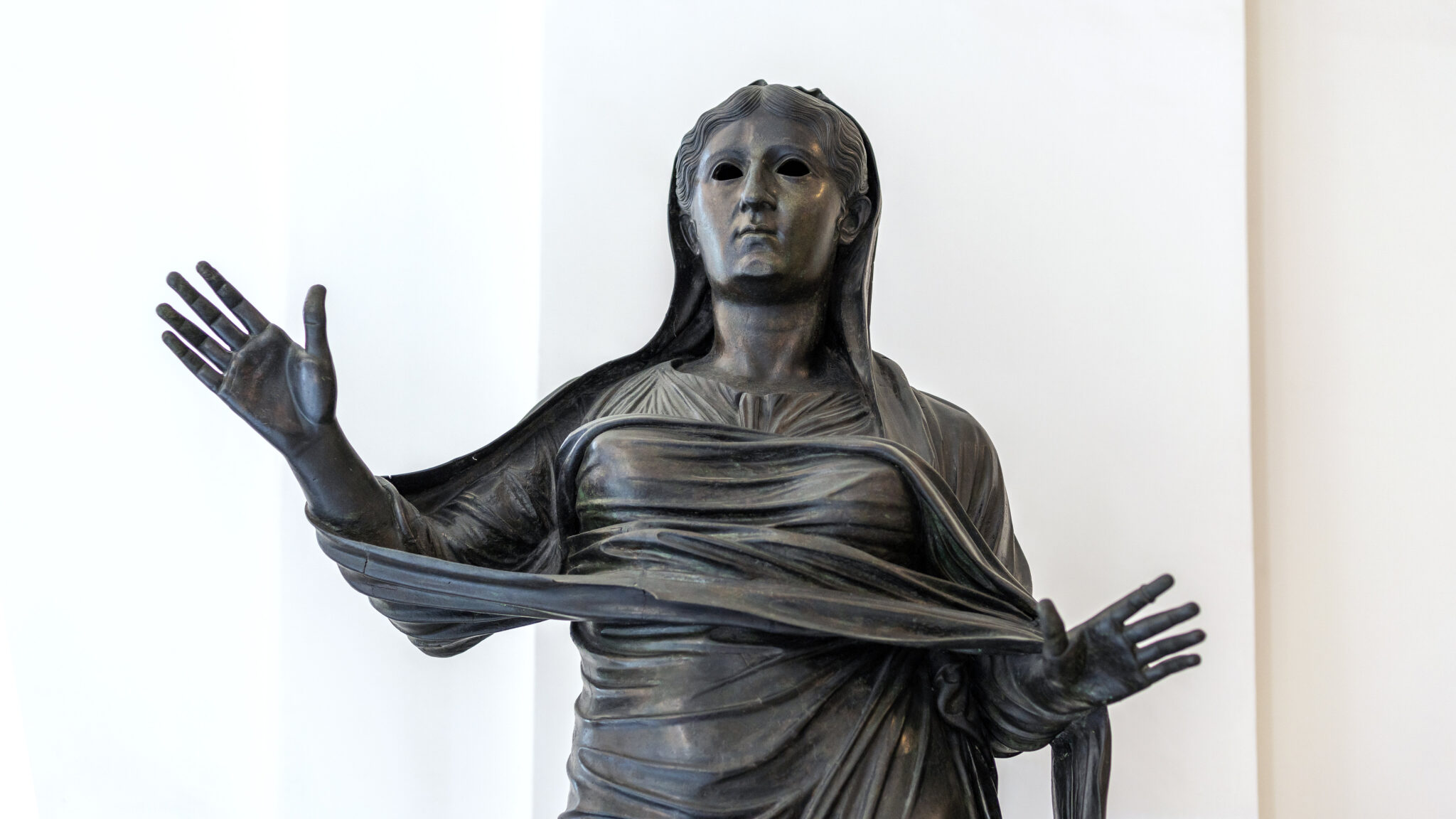 Smarthistory – Women in Roman art