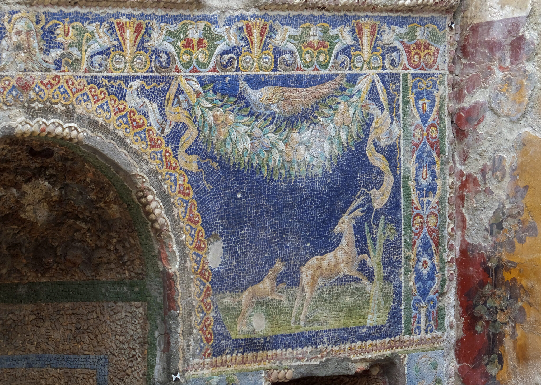 Smarthistory – House of Neptune and Amphitrite at Herculaneum